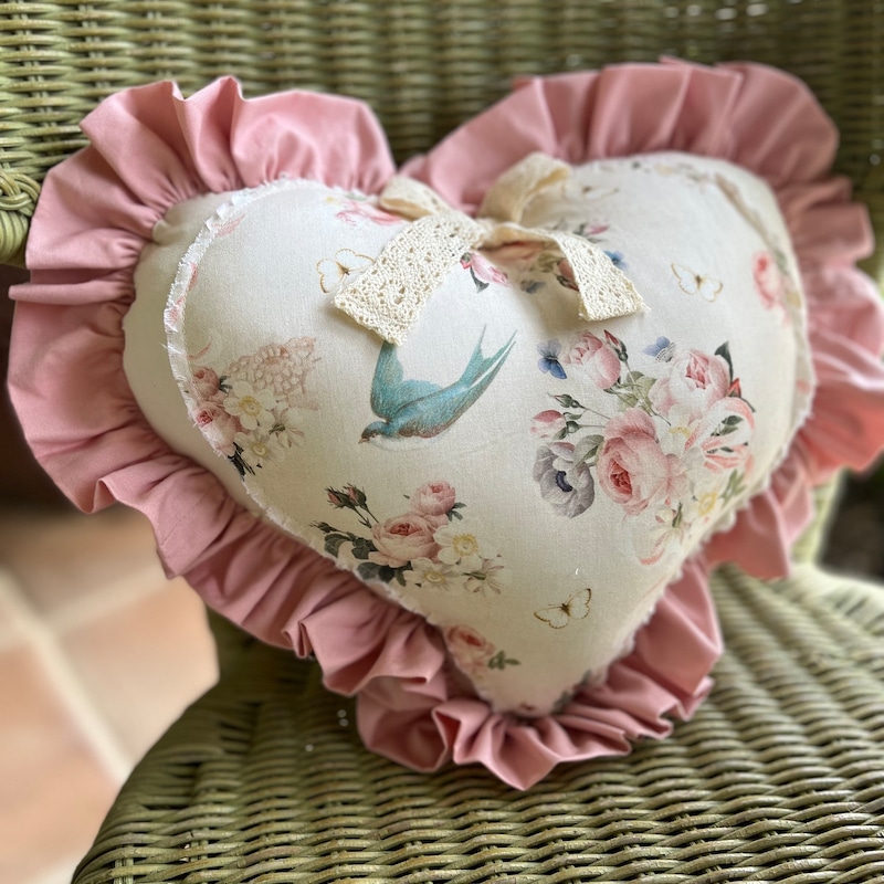 English Rose Garden Pillow - Etsy