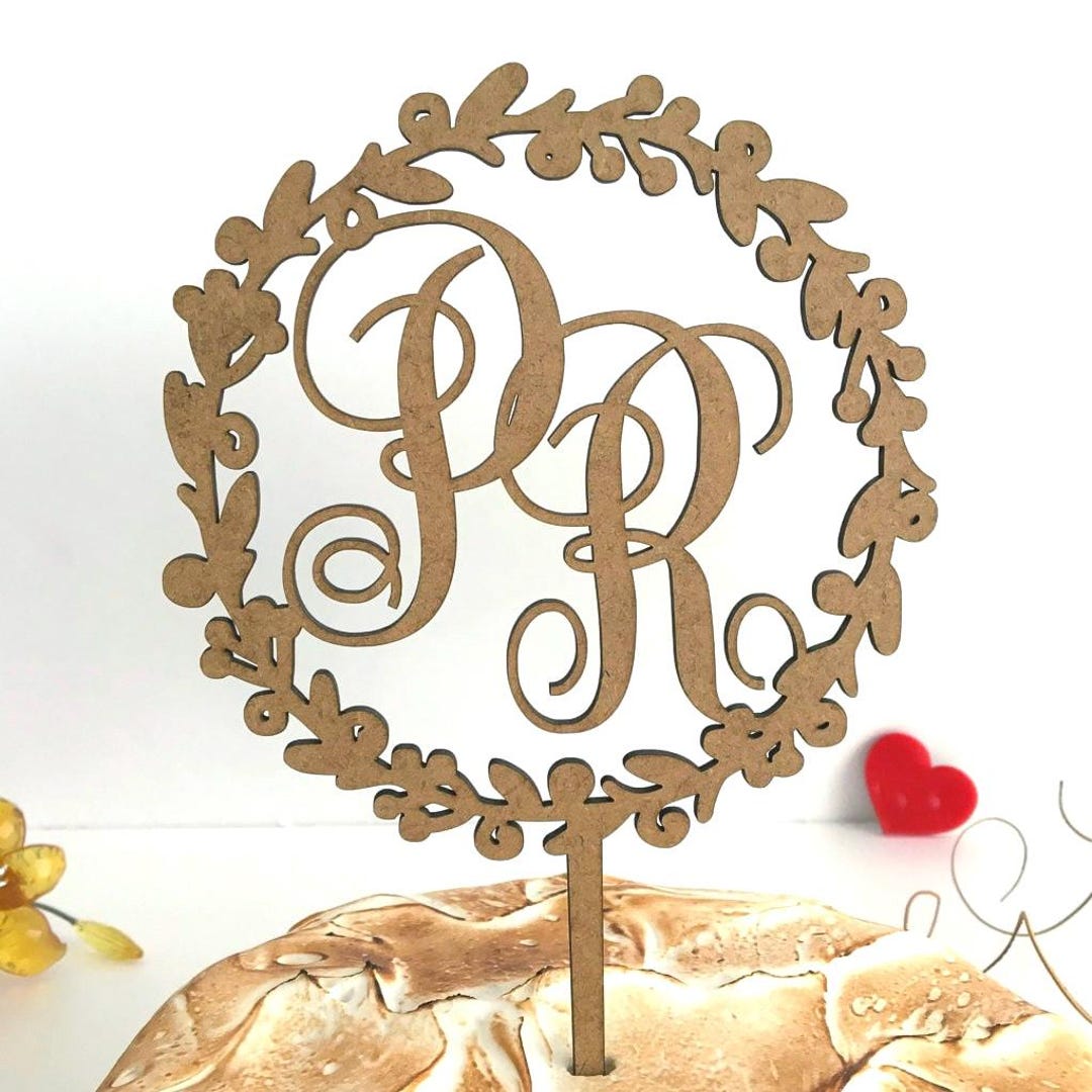 Personalized Wedding Cake Topper With Two Initials - Custom Wreath ...
