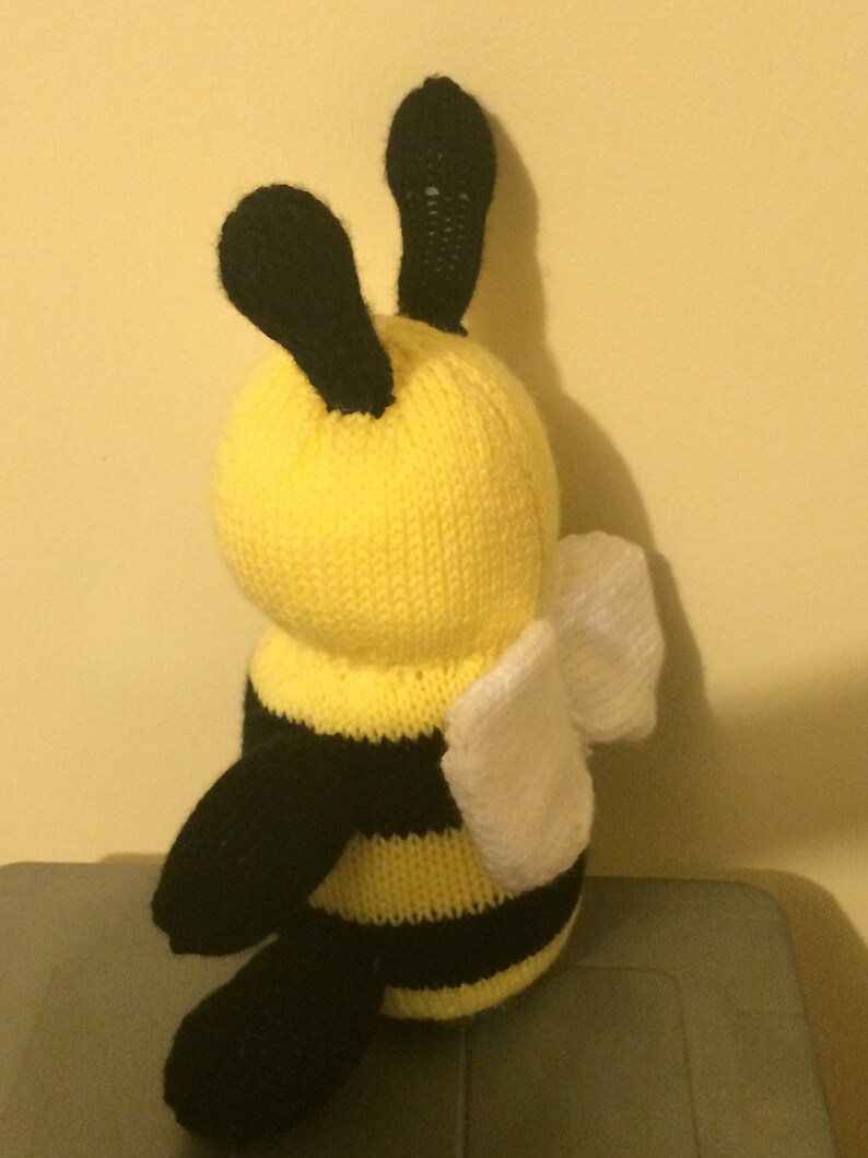 Cuddly Bumble Bee Knitting Pattern *DIGITAL DOWNLOAD* - Etsy UK