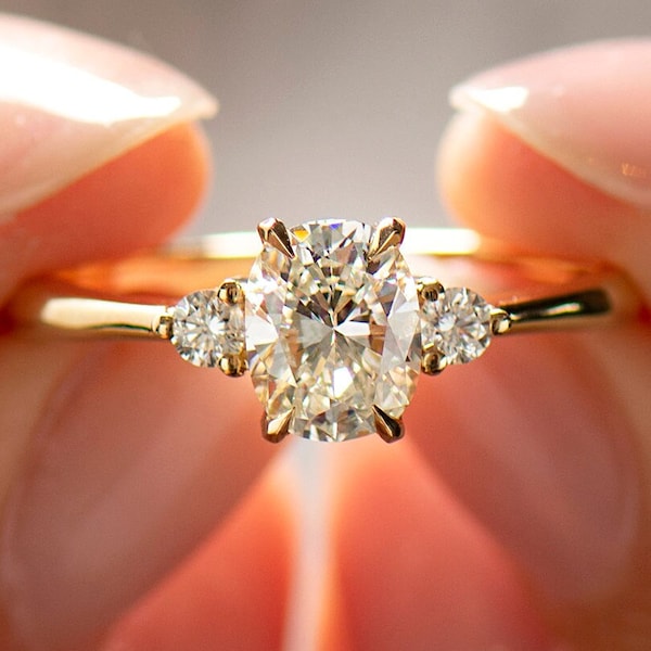 Cushion Cut Engagement Ring - Etsy