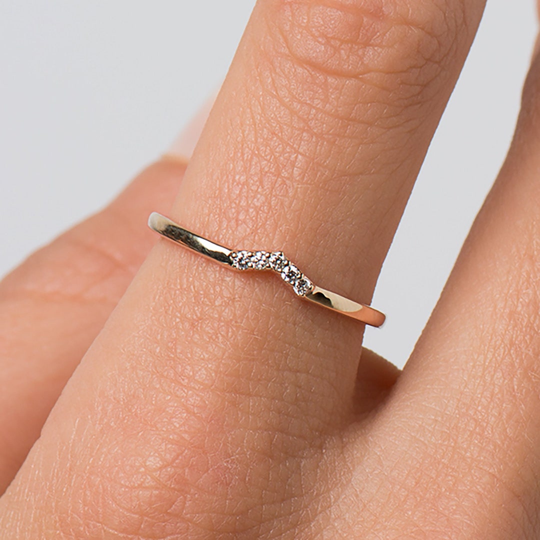 Small V Shaped Ring, 14K/18K Rose Gold Band, Diamond Wedding Band ...