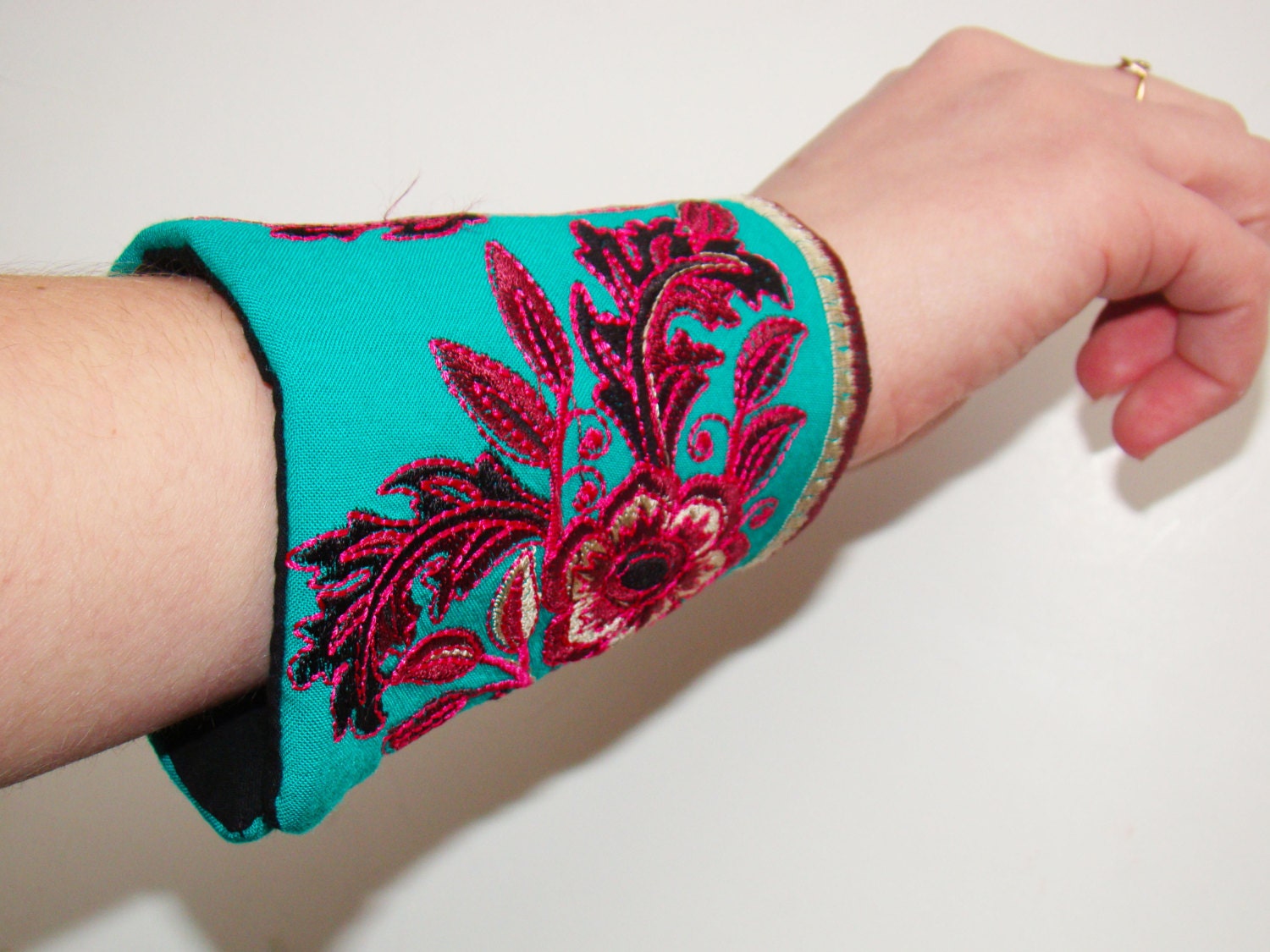 Green Fabric Bracelet for Women Fabric Embroidered Bracelet Cotton ...