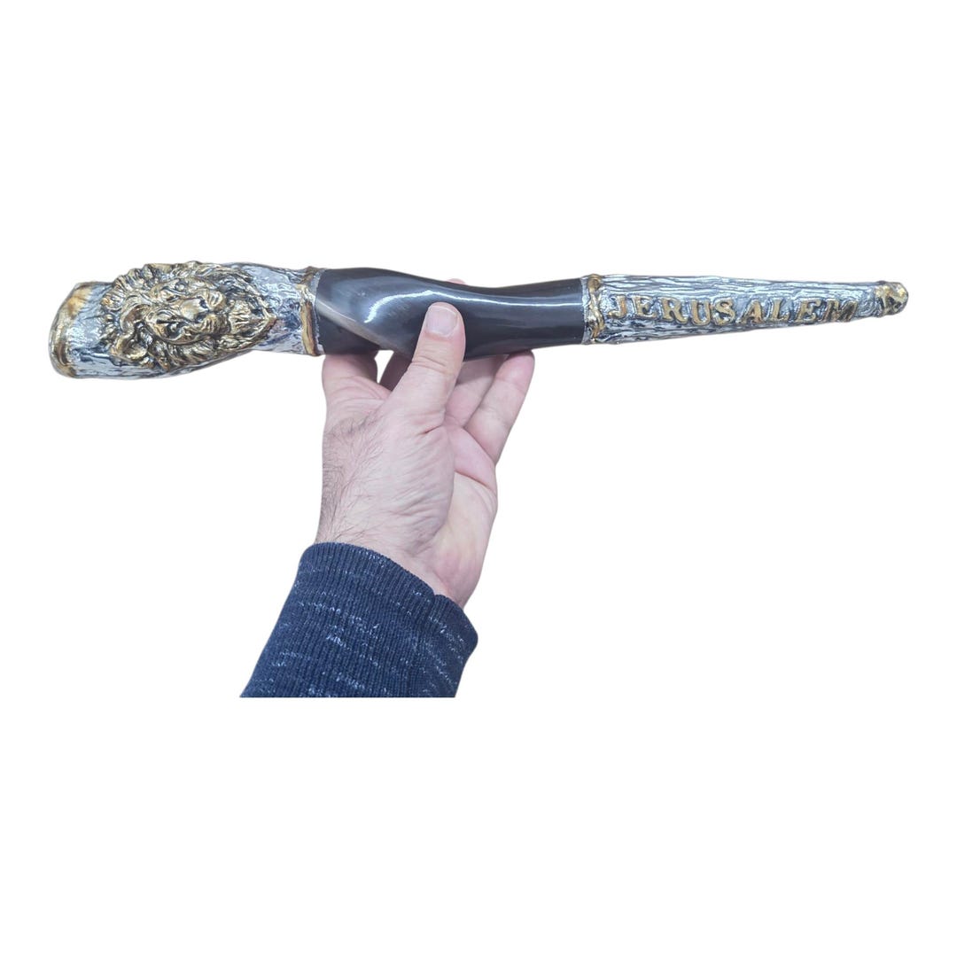 Handcrafted Eland Horn Shofar – Lion of Judah, Jerusalem Embossed, 17 ...