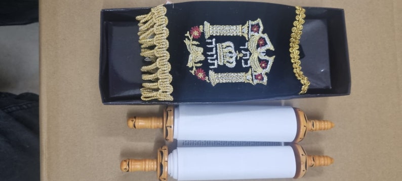 Hebrew Torah Scroll: Jewish Bible With Olive Wood Handles (7.9"/20cm ...