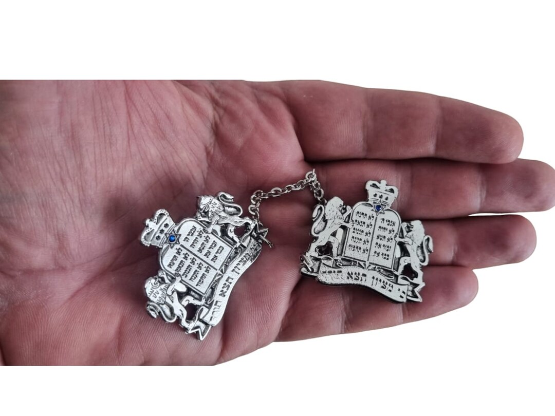 Elegant Silver Tone Tallit Clip With Tablets of Moses Design - Jewish ...