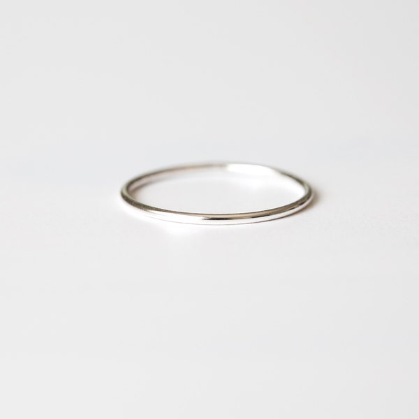 Thin Silver Ring - Etsy
