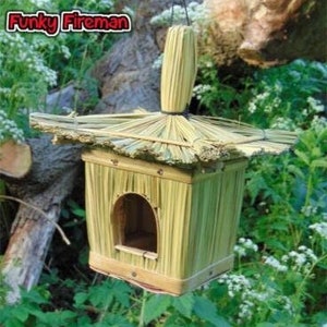 Seagrass & Bamboo Hanging Bird Nest Box House Garden Ornament Round ...