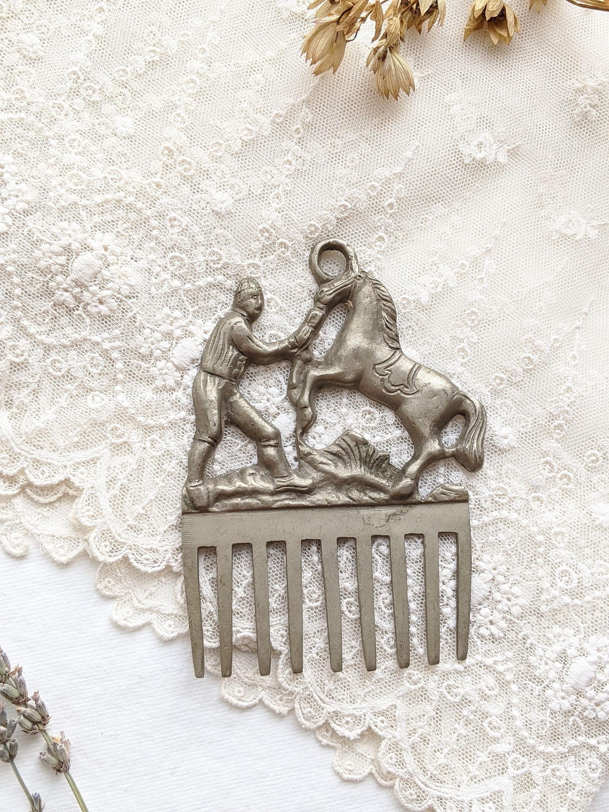 Vintage Metal Horse Comb. Horse and Jockey Wall Hanging Comb. - Etsy