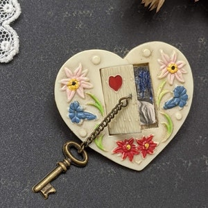 Rare Vintage Locket Heart Brooch. Locket Brooch. Austrian Brooch. Early ...