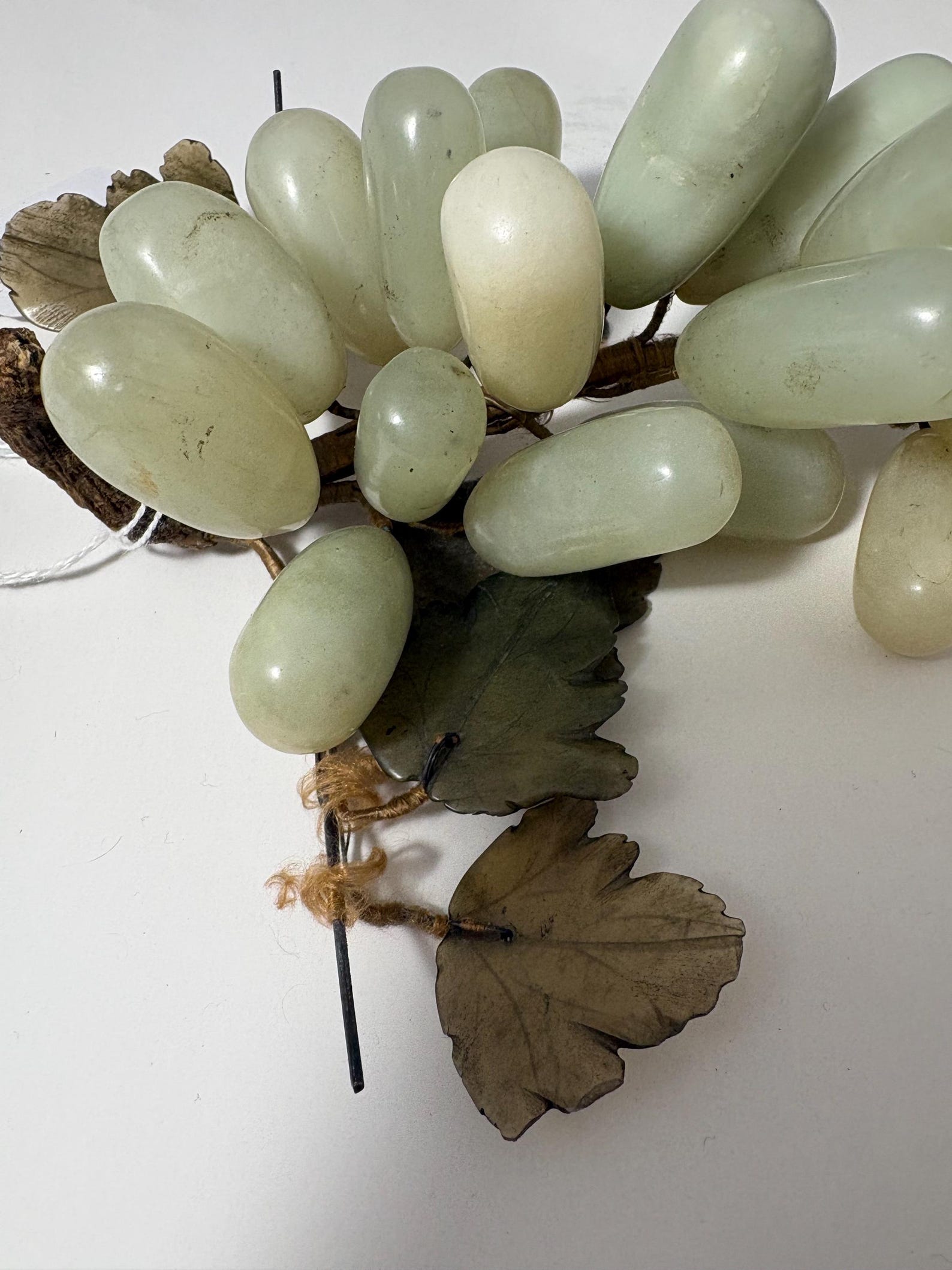Hand Carved Jade Grapes, Decorative Fruit, Natural Stone Centrepiece ...