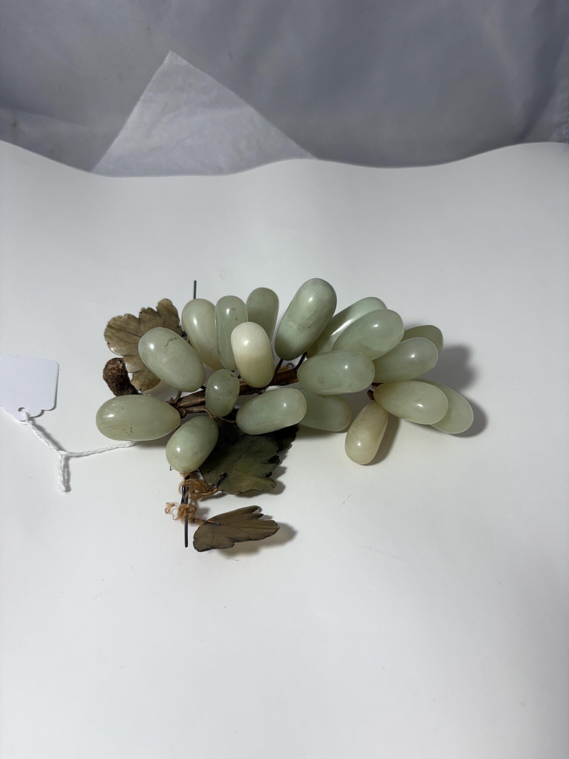 Hand Carved Jade Grapes, Decorative Fruit, Natural Stone Centrepiece ...