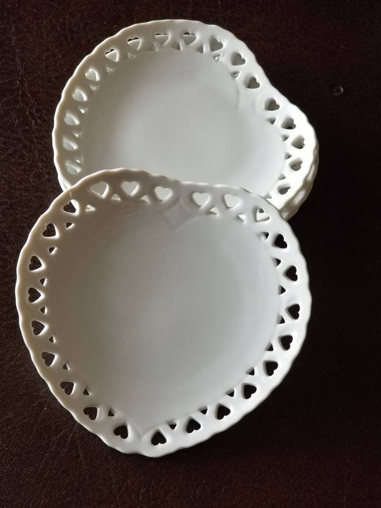 Heart Plate / Vintage Heart Lace Cutout Plates / Valentine's / Craft ...