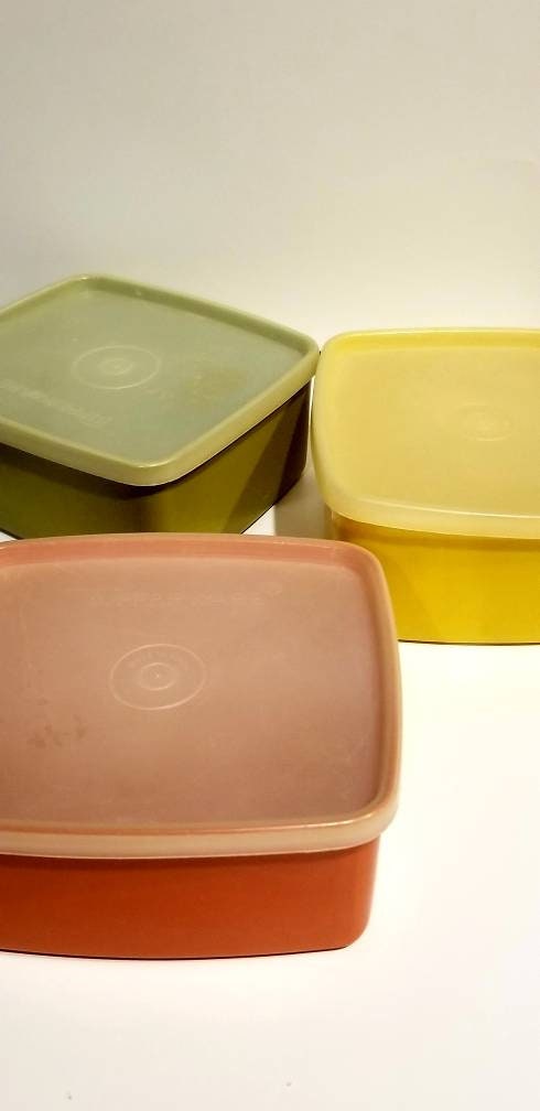 Vintage Tupperware Sandwich Containers / White Tupperware / yellow ...