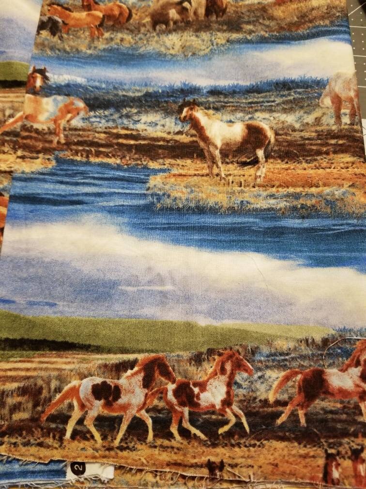 Horse Fabric / Vintage Equine Fabric / Fabric Remnant / 1/4 Yard / 12 x 44