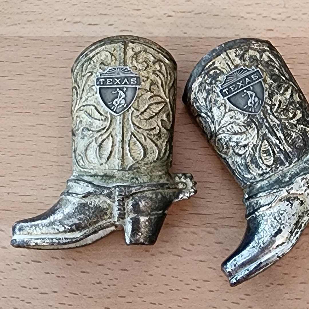 Vintage Texas Metal Cowboy Boot Salt & Pepper Shakers. Made in Japan - Etsy