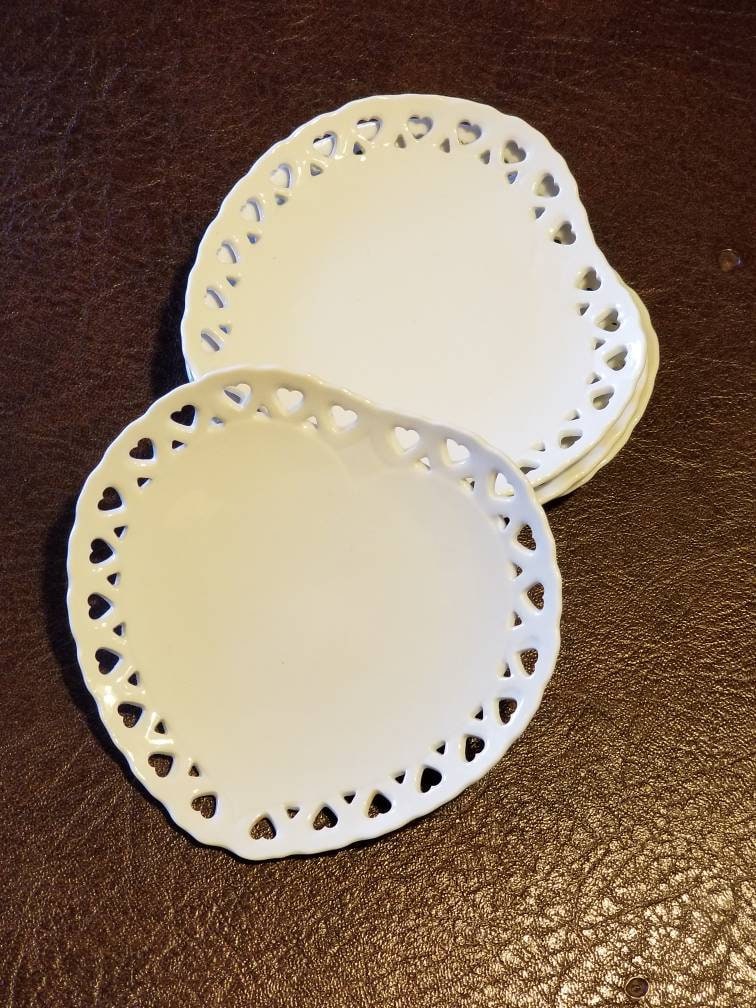 Heart Plate / Vintage Heart Lace Cutout Plates / Valentine's / Craft ...
