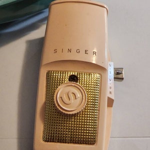 Vintage SINGER BUTTON HOLE Maker / 1960 / Sewing Accessories / Sewing ...
