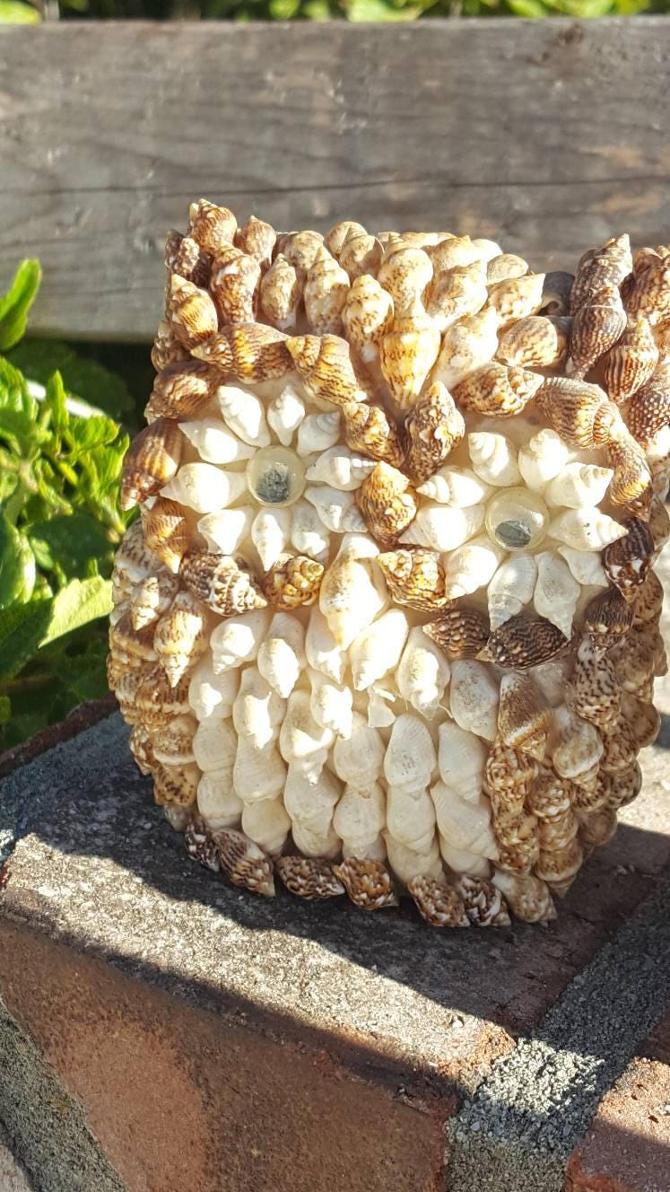 Vintage Retro Shell Art Owl figurines / Sea Shell Art / Beach House ...
