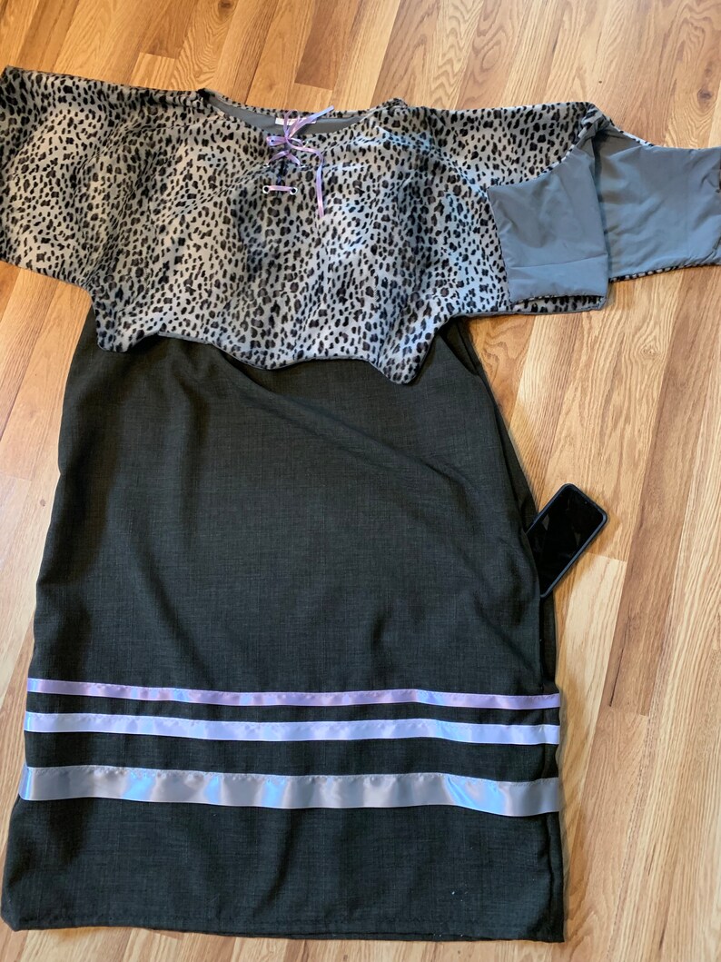 First Nations Eagle Wing Animal Print Dress Regalia, Size XL-XXL. Black ...