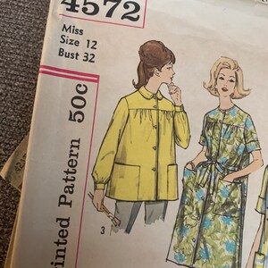 Misses Size 12 Bust 32 Vintage Dress, Duster, Smock. Easy to Wear House ...
