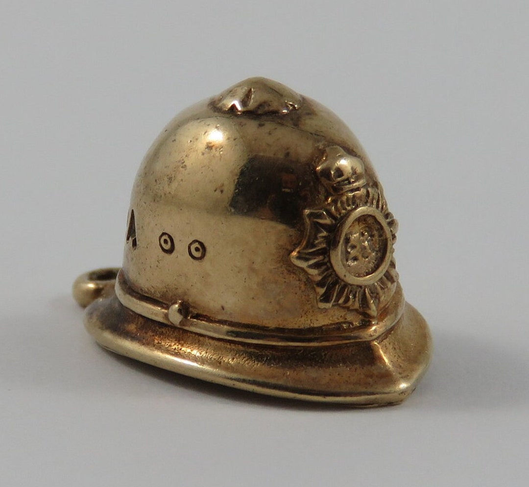 Bermuda ER British Metropolitan Police Helmet 9K Gold Vintage Charm for ...