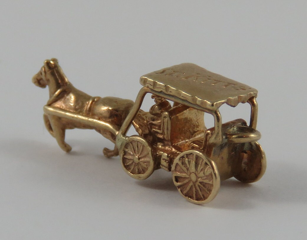 St.kitts Horse-drawn Carriage With Driver 10K Gold Vintage | Etsy