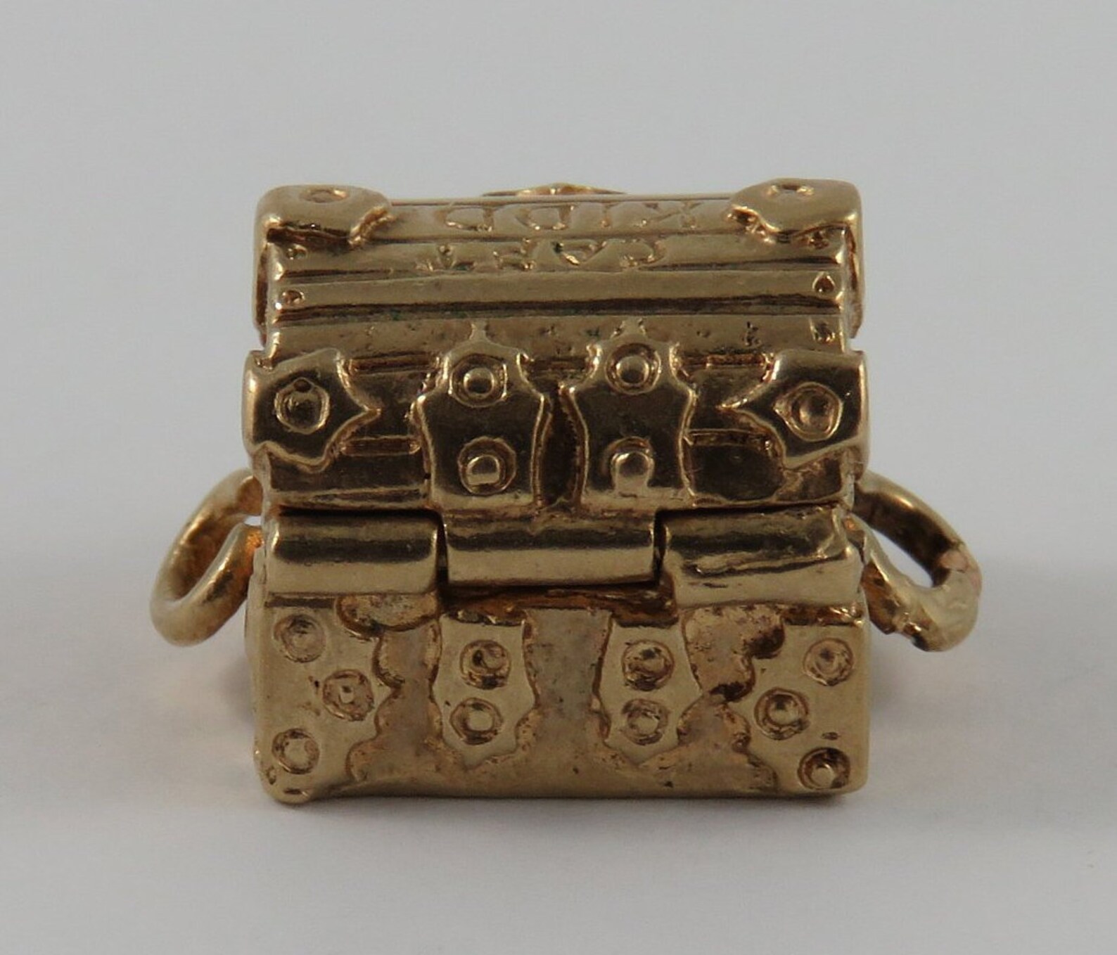 Captain Kidd Treasure Chest Full of Loot 9K Mechanical Gold - Etsy