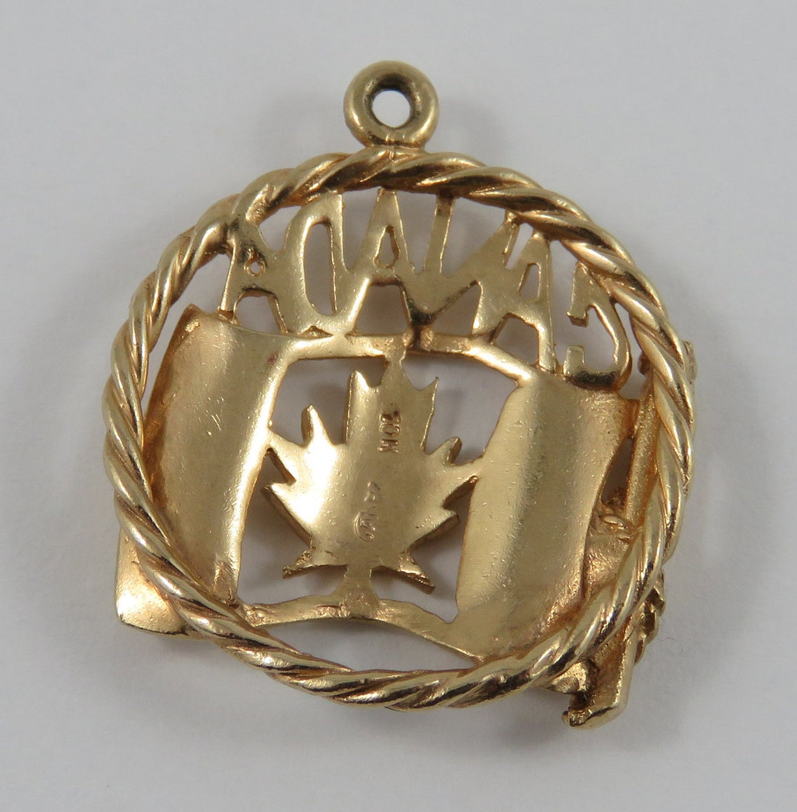 Canada Flag 10K Gold Vintage Charm for Bracelet | Etsy