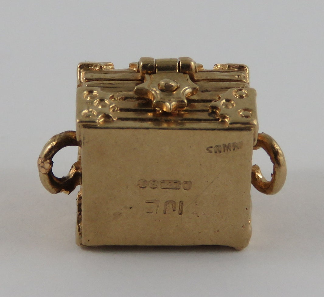 Captain Kidd Treasure Chest Full of Loot 9K Mechanical Gold - Etsy