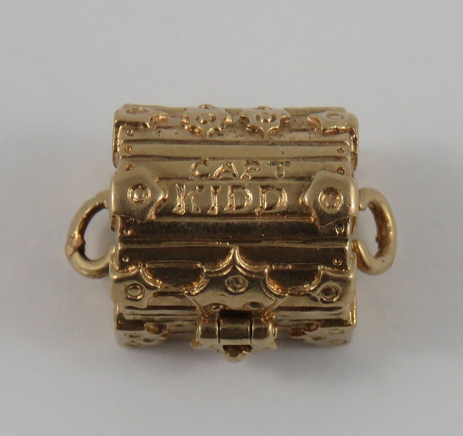 Captain Kidd Treasure Chest Full of Loot 9K Mechanical Gold - Etsy