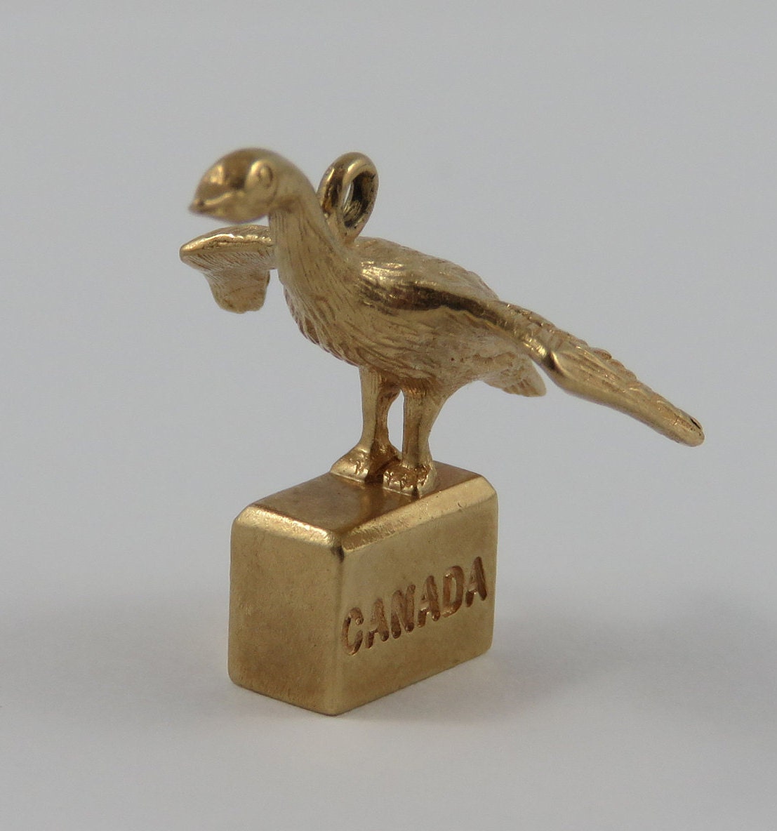 Wawa Canada Goose Statue Wawa Ontario 10K Gold Vintage Charm | Etsy