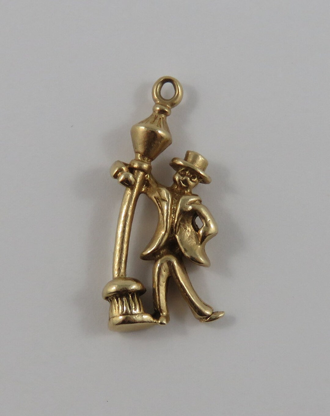 Drunk Man Hanging on Lamp Post 14K Gold Vintage Charm for Bracelet - Etsy