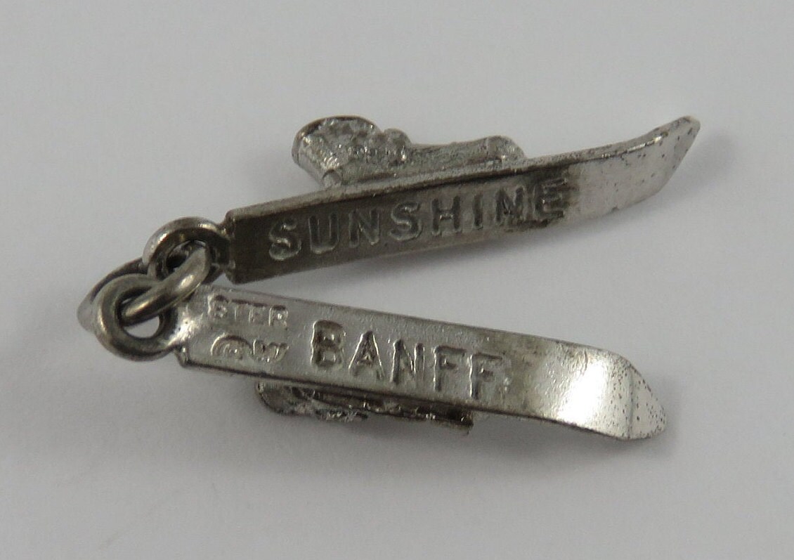 Paire de Banff Sunshine Skis Sterling Silver vintage Charm For | Etsy