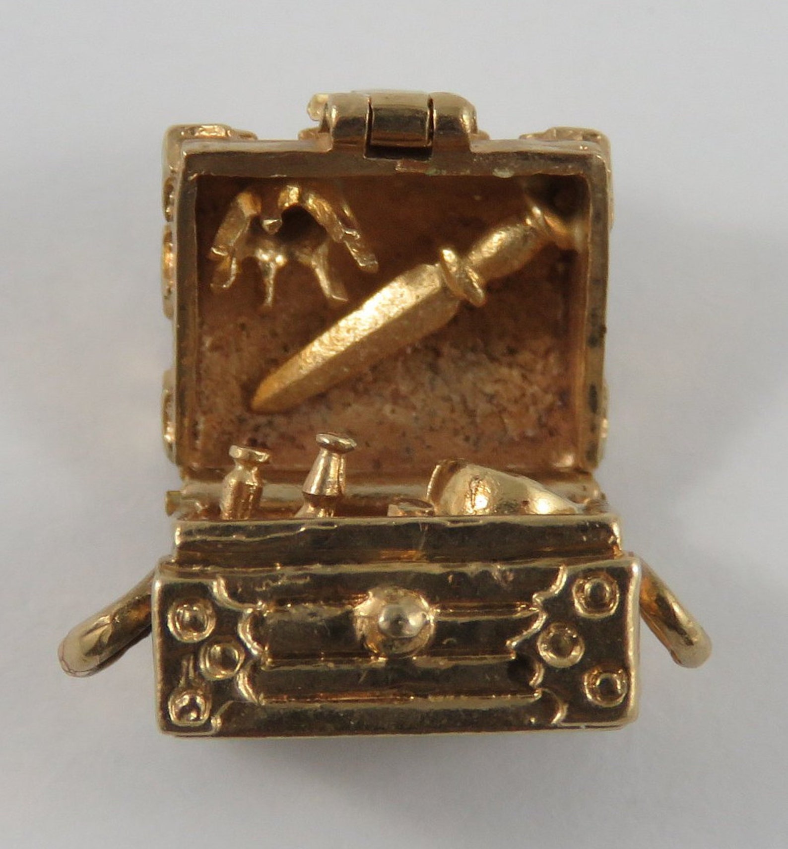 Captain Kidd Treasure Chest Full of Loot 9K Mechanical Gold - Etsy