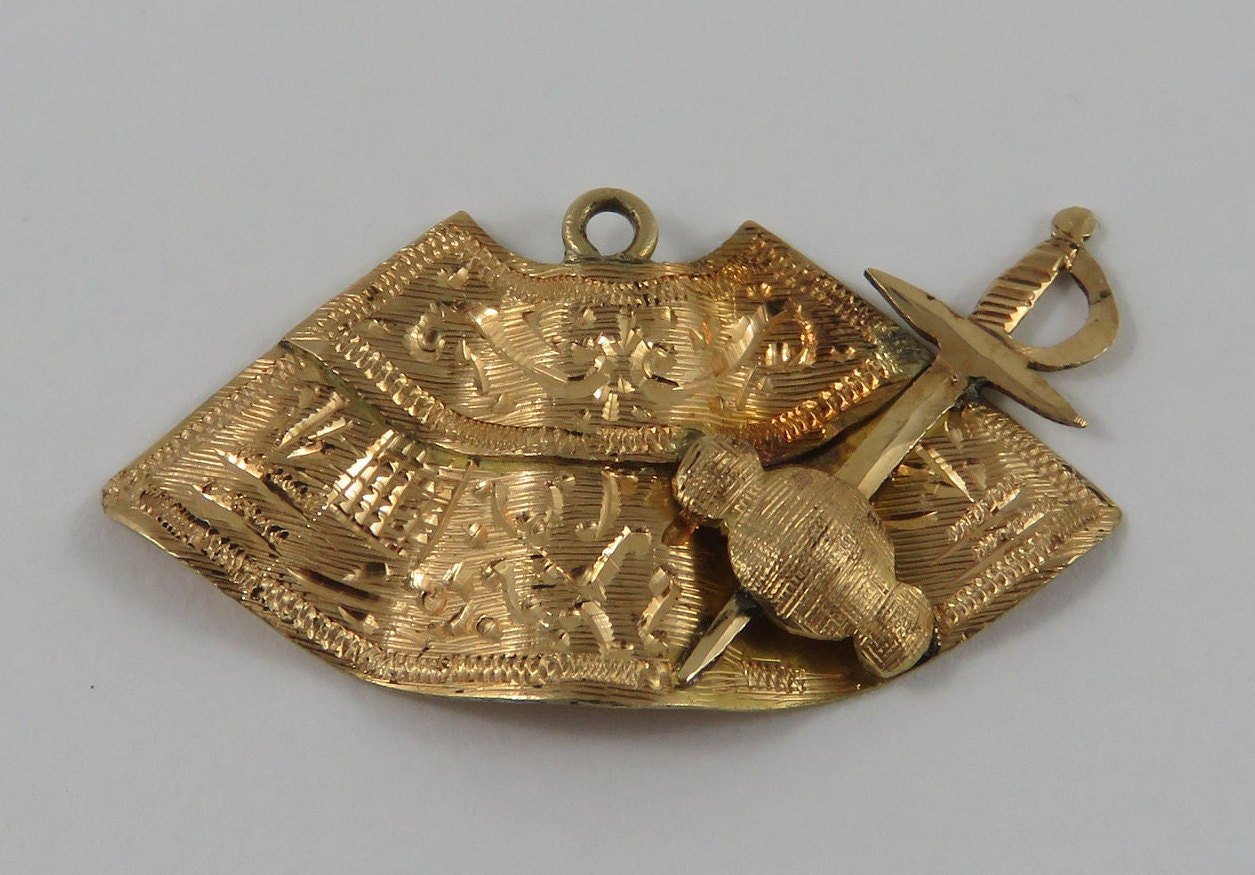 Bull Fighter Sword & La Muleta 18K Gold Vintage Charm for | Etsy