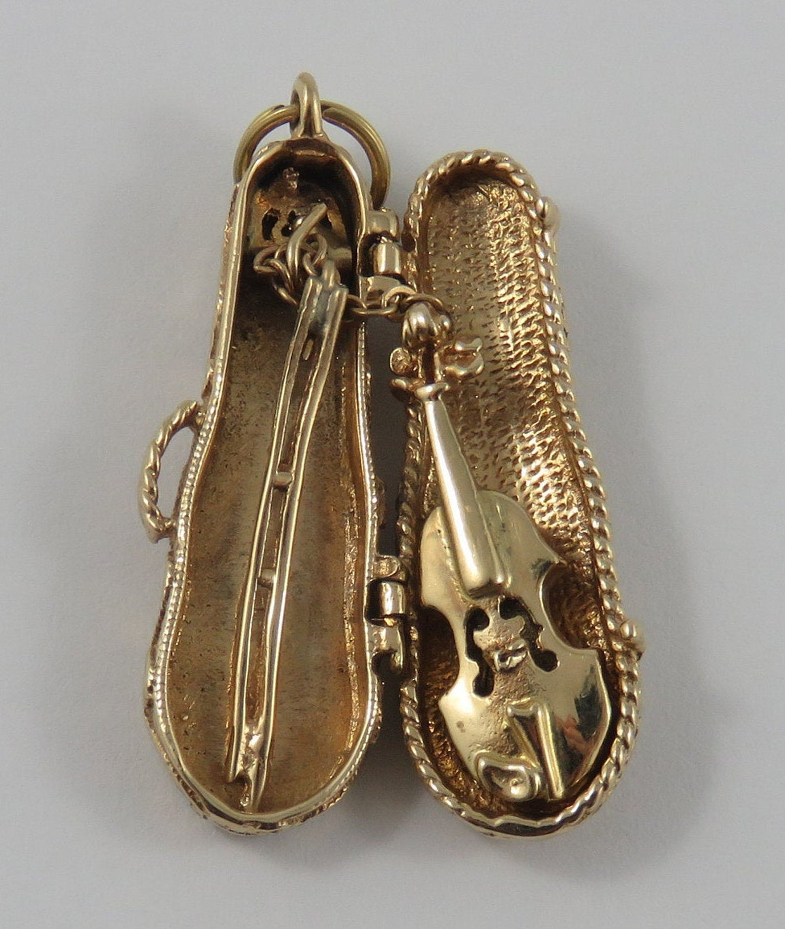 Violin Case With Turquoise Stones Mechanical 10K Gold Vintage - Etsy