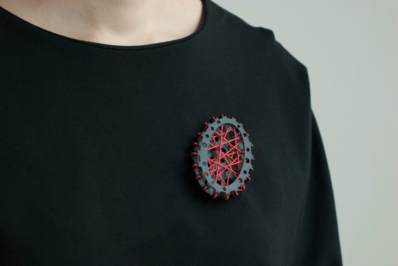 Black and Red Metal Brooch Geometric Brooch Contemporary Art - Etsy