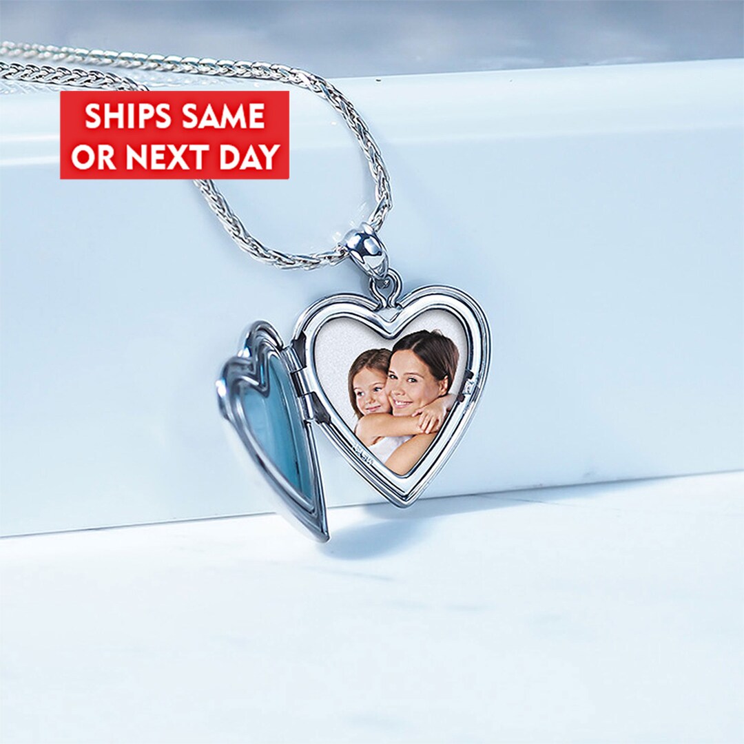 Heart Photo Locket With Personalized Tabs - Etsy