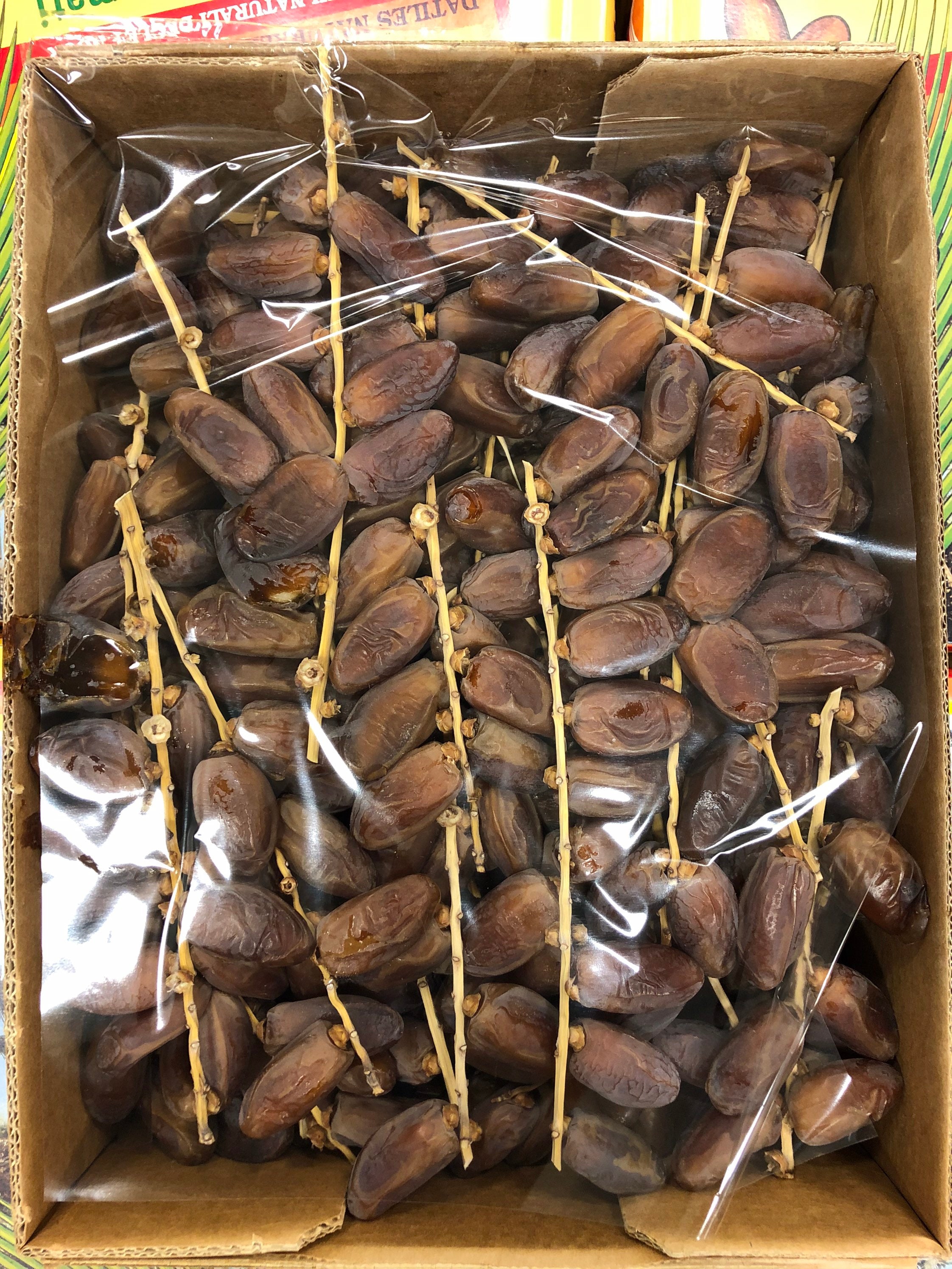 Dried Stem Dates 11lb, Datiles Naturales, Deglet Nour, on Branch ...