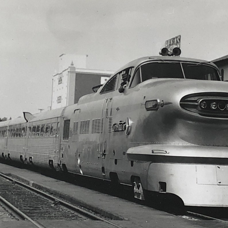 Vintage Streamline Train Photo Photograph Modern Print - Etsy
