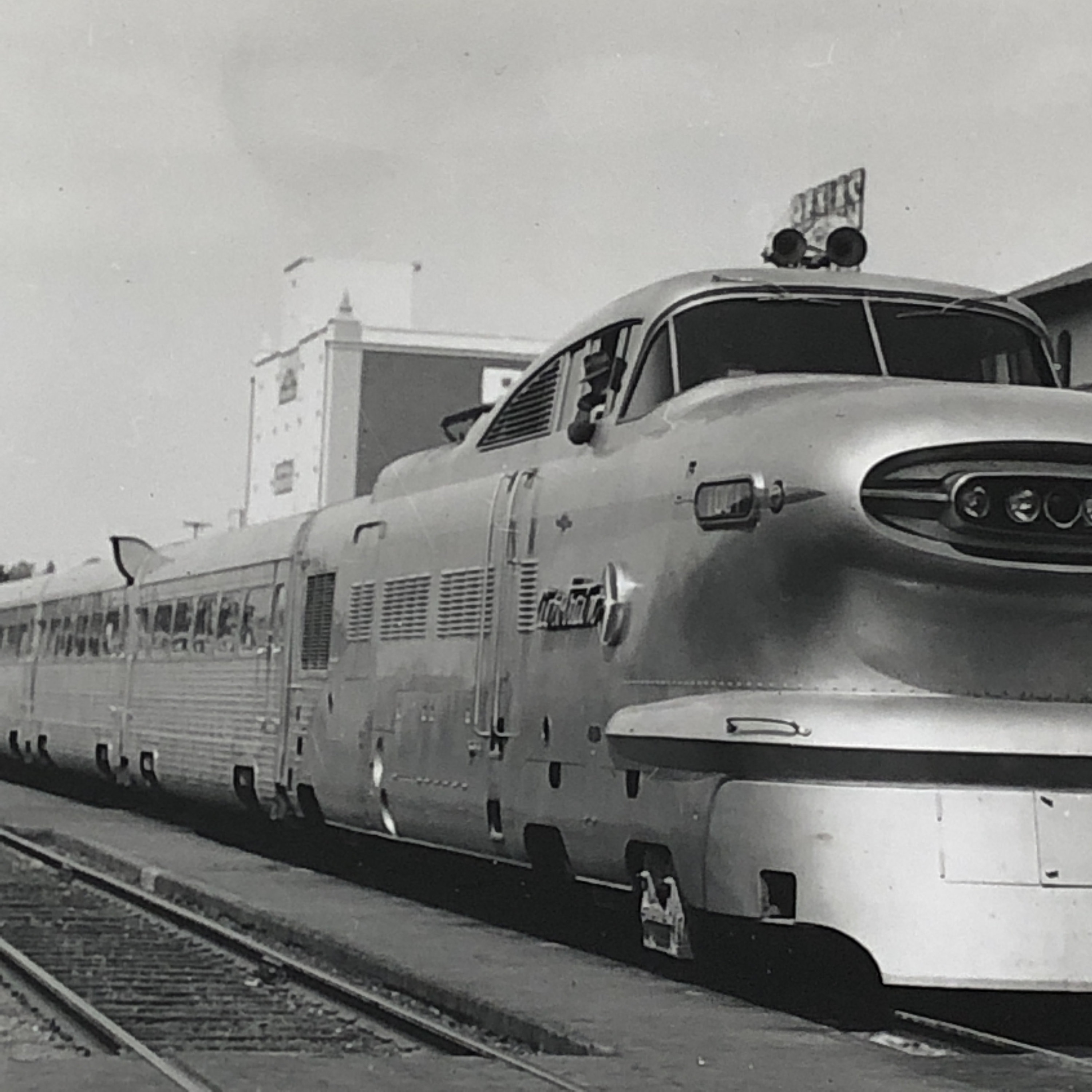 Vintage Streamline Train Photo Photograph Modern Print - Etsy