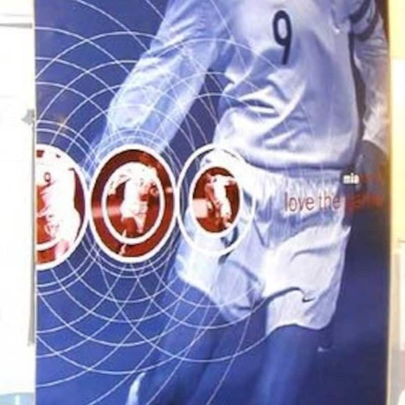 Mia Hamm - Etsy