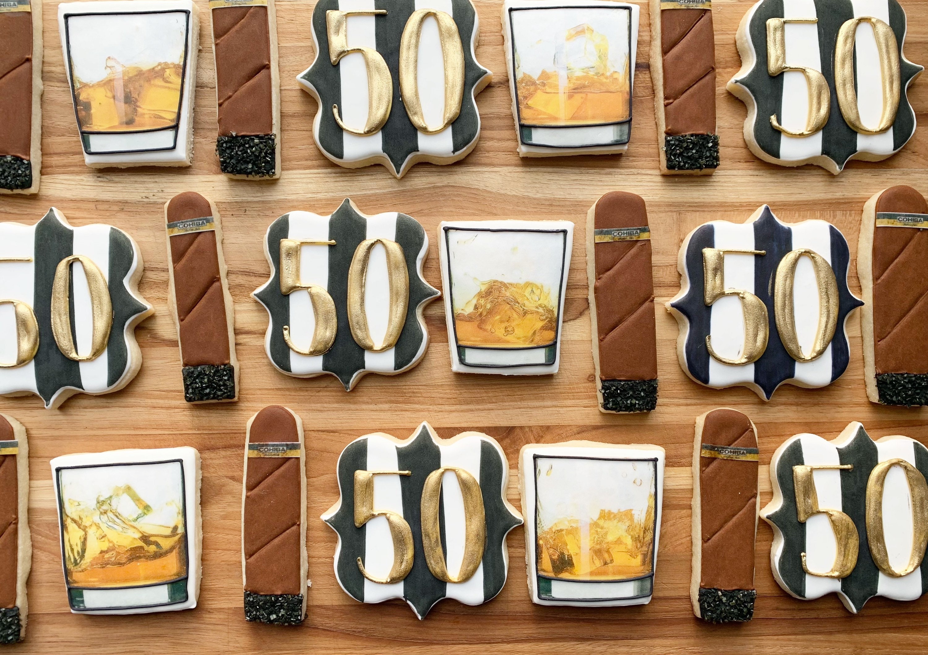 Whiskey and Cigar Sugar Cookies- 1 Dozen - Etsy