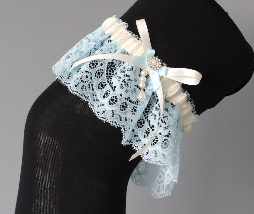 Blue Floral Lace Traditional Wedding Garter for a Beautiful Bride With ...