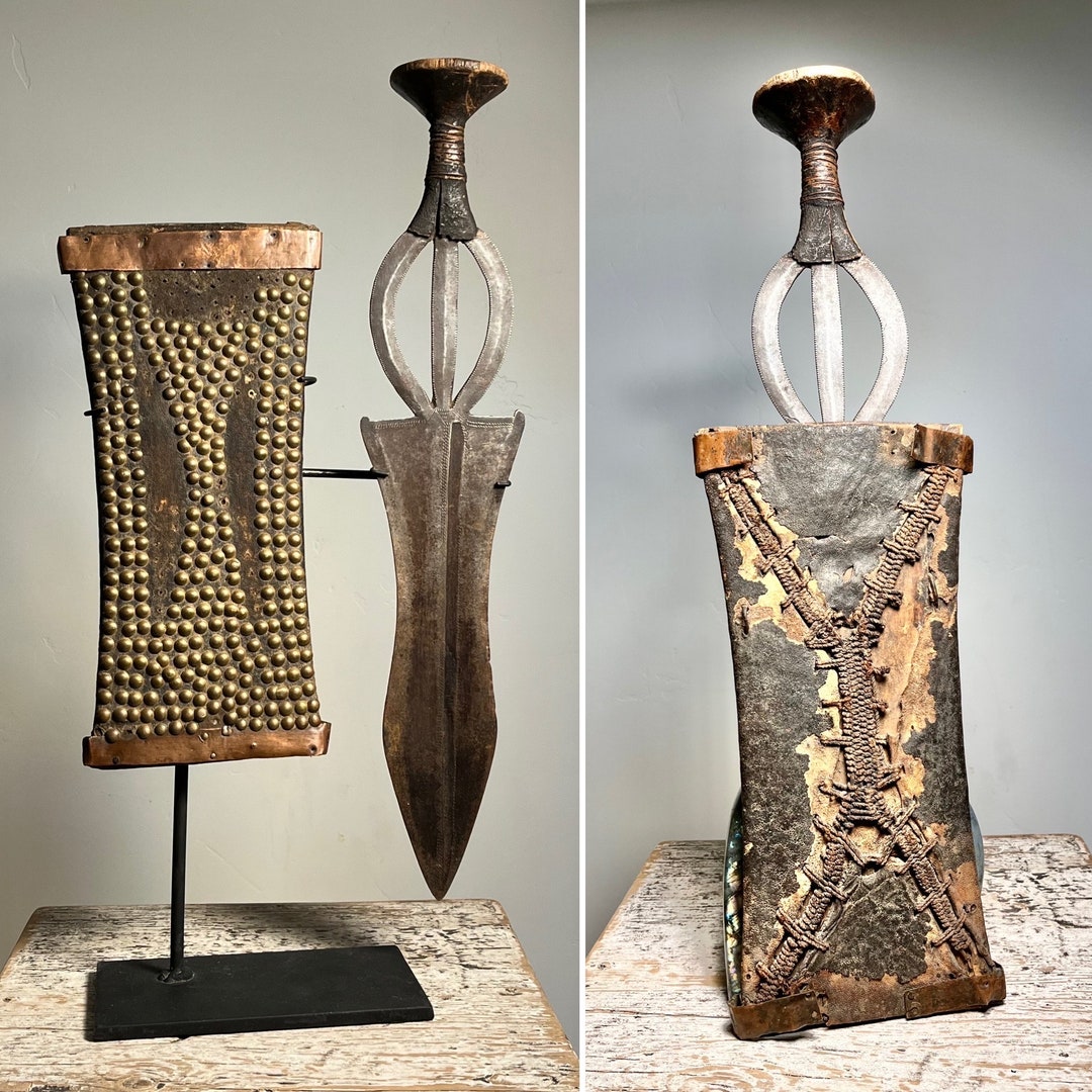 Kundu Ceremonial Knife With Scabbard. Congo. Authentic. Mid 20th ...