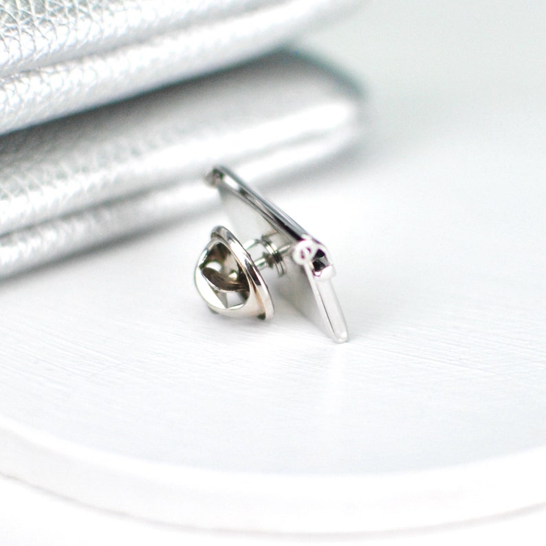 Good Luck Secret Message Pin, Clover Leaf Badge, Lucky Charm Brooch ...