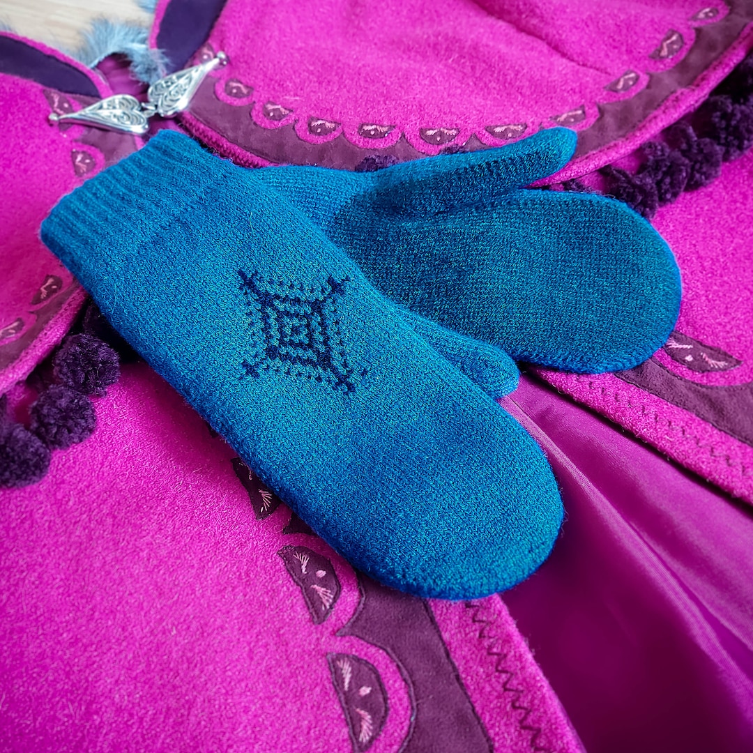 Enchanted Frozen Mittens - Perfect for Cosplay and Princessing! - Etsy