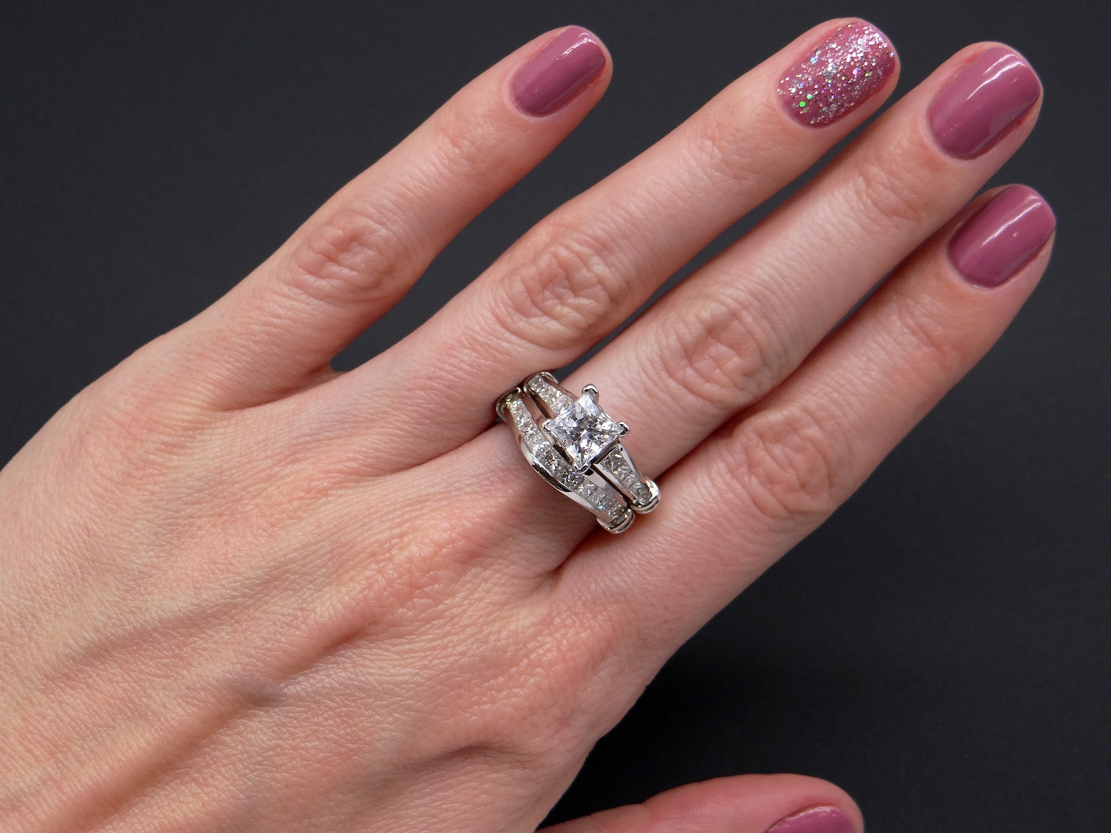 Gorgeous Platinum 18k Gold Princess Cut Diamond Engagement Ring Wedding ...