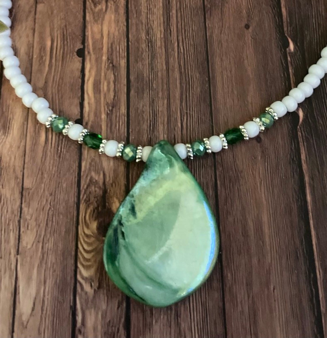 Beaded Shell Necklace/Shell Necklace/Beach Jewelry/Shell Beach | Etsy