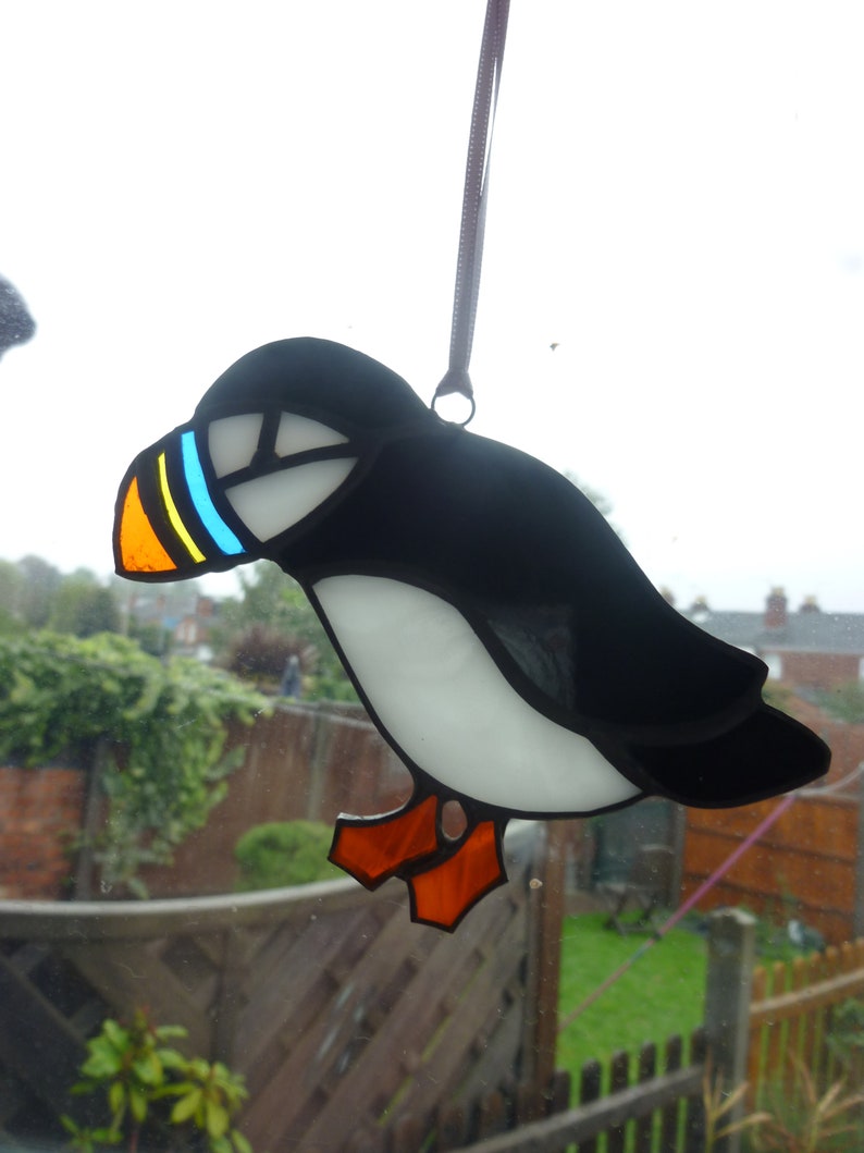 Stained Glass puffin suncatcher パフィンBird suncatcher. | Etsy